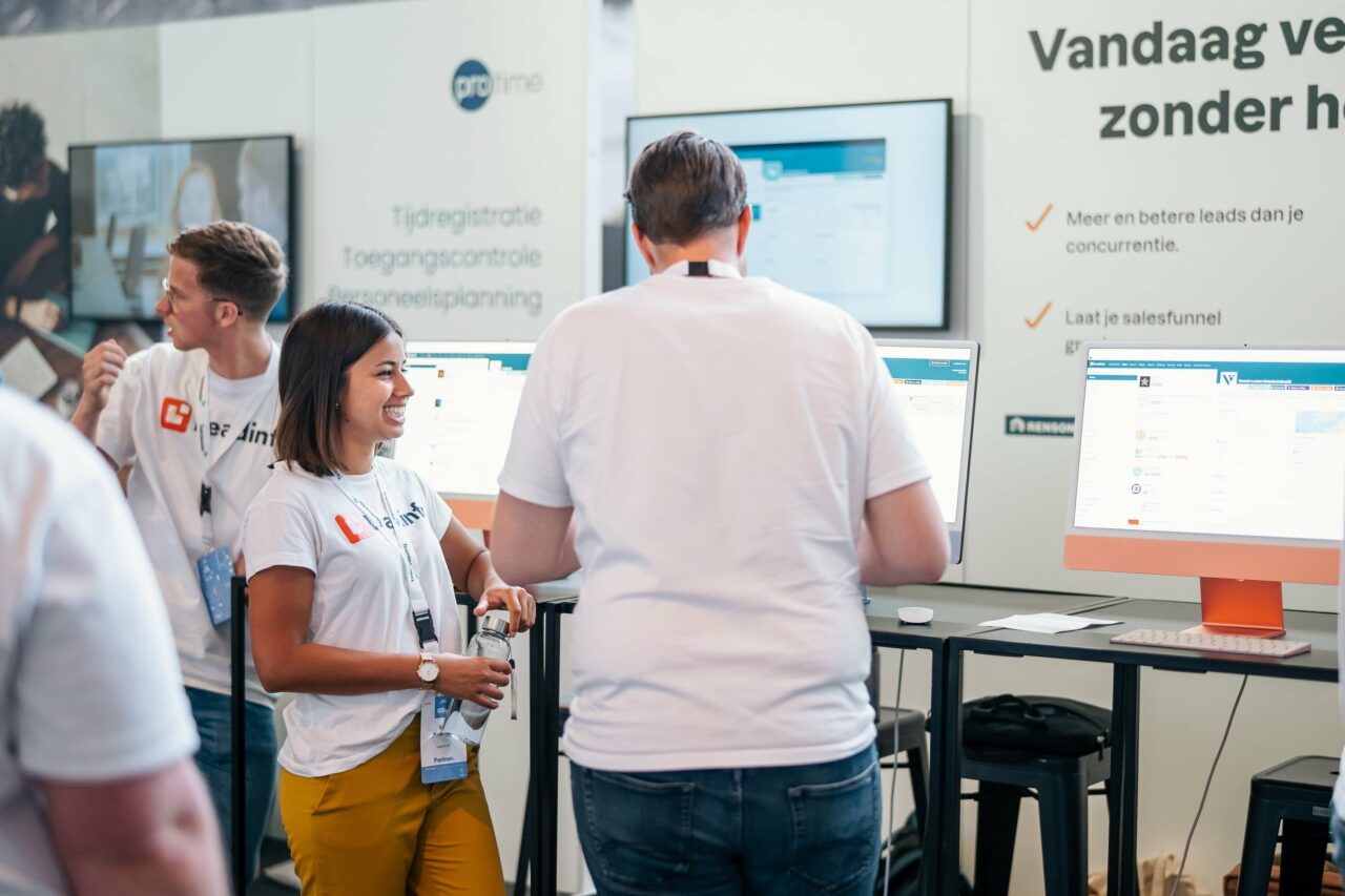 Master social selling on LinkedIn: the ultimate action plan for B2B ...